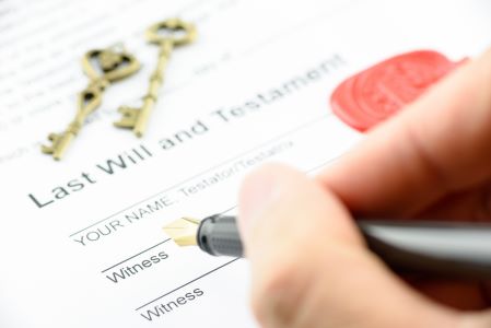 What is the Difference Between a Living Will and Advance Directives?
